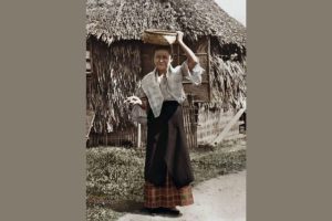51 Old Colorized Photos Reveal The Fascinating Filipino Life Between ...